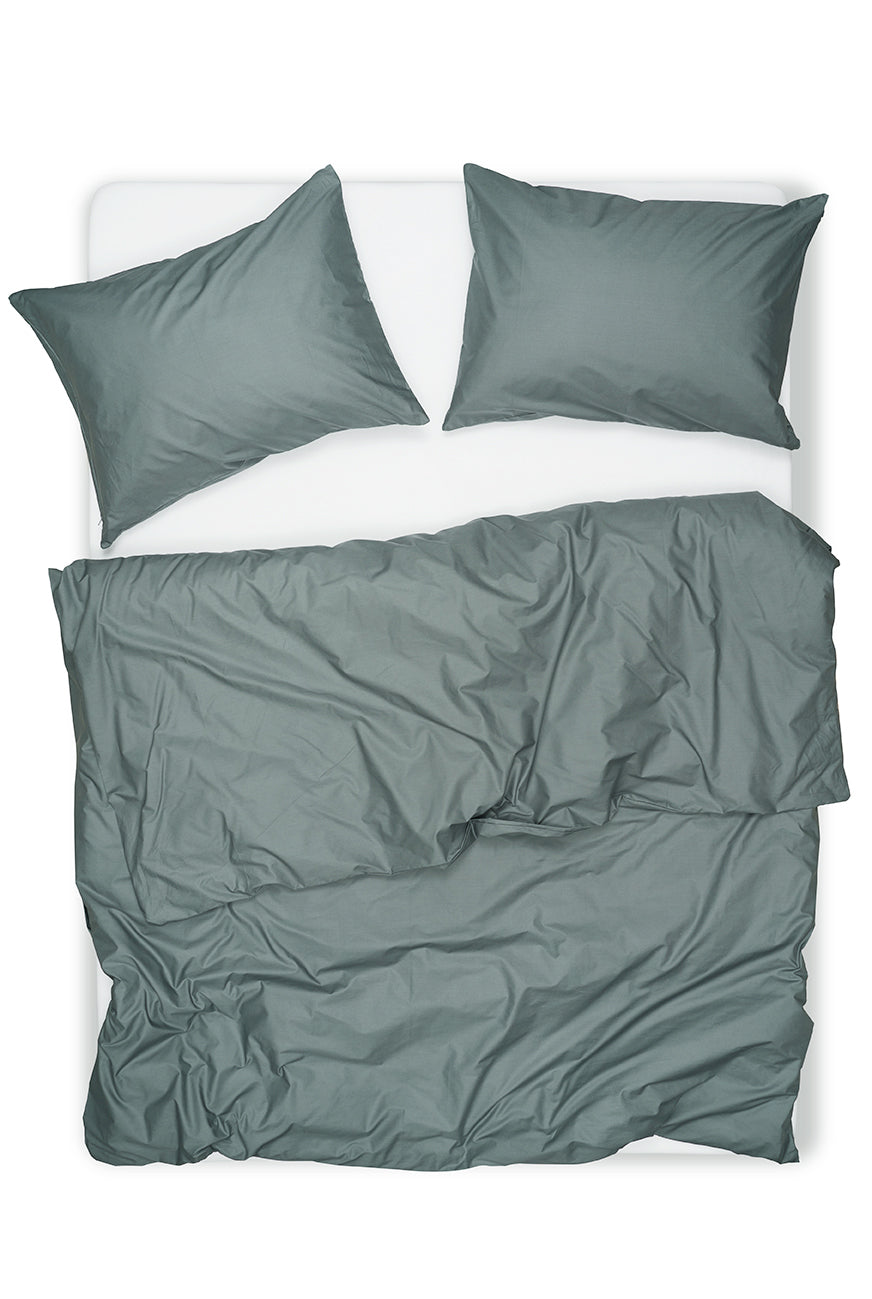 Pima Cotton Percale Bedding in Petrol Color – ZigZagZurich